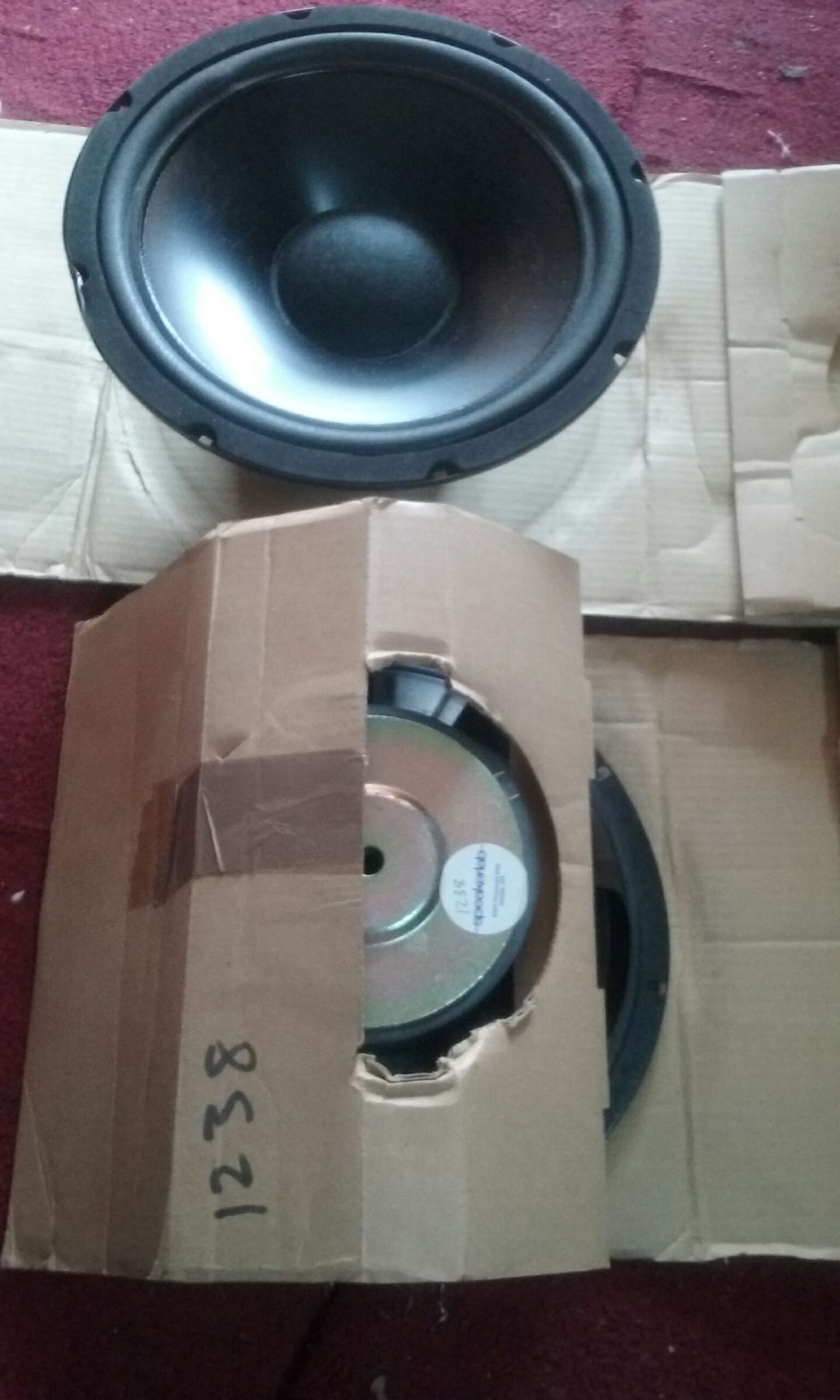 $30 for 2 speaker 10 inch each speakerlabChoose the speakerlab Audio ...