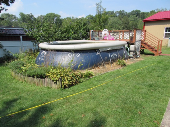 17x32 16,000 gallon SofPool & pump system for sale in East Berlin, PA ...