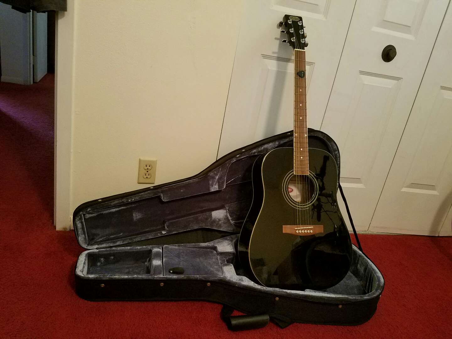STAGG HANDMADE WESTERN GUITAR for sale in Pompano Beach, FL - 5miles ...